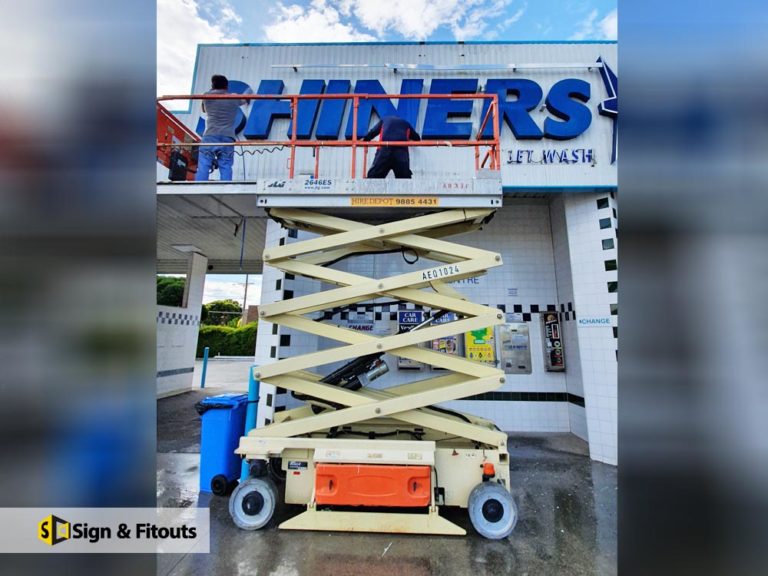 3D Illuminated Sign - Shiners Carwash Shines Again! - Sign And Fitouts